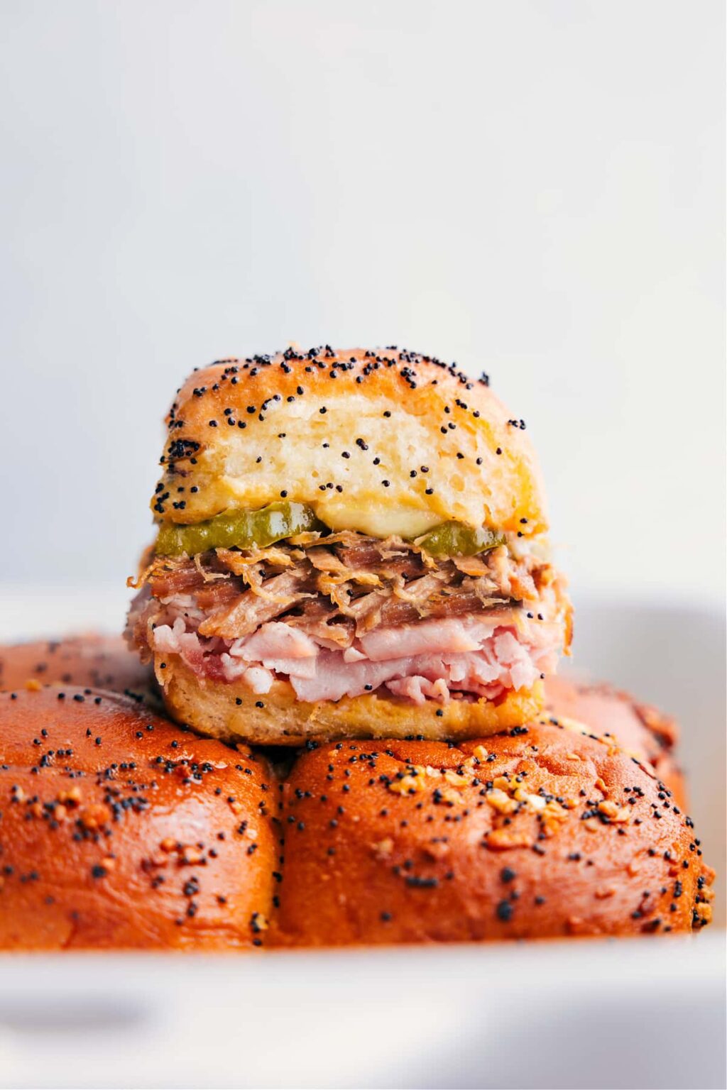 15 Best Hawaiian Roll Sliders For A Crowd - Flavorfulpinch